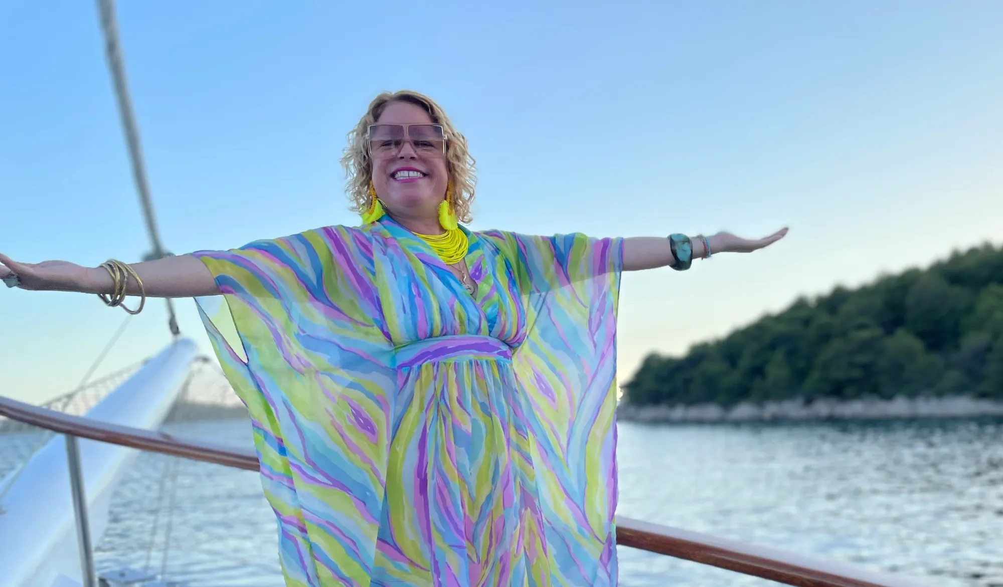 Some hella big, exciting news from Marcia.