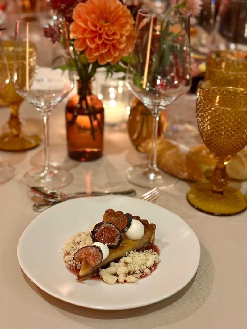 This week’s tablehopper: day by day. (free)