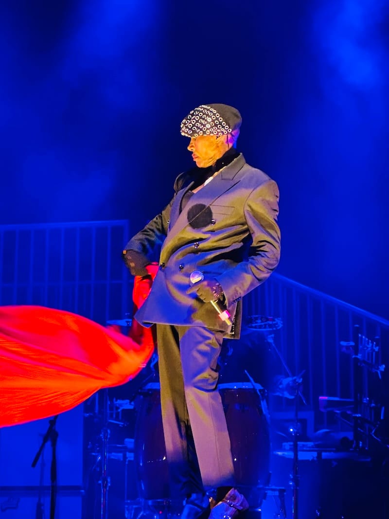 This week’s tablehopper: grace note.