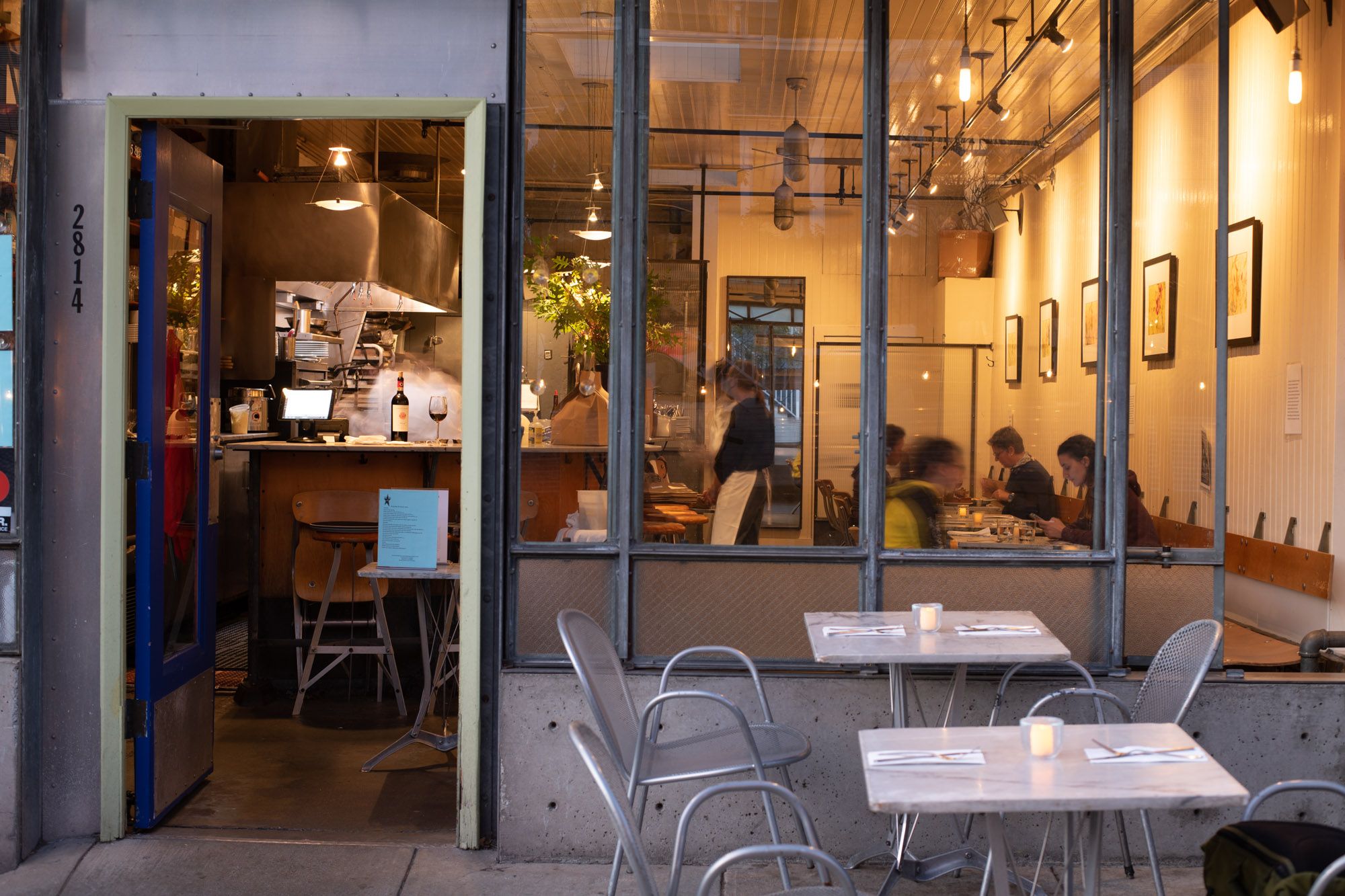 Beloved Neighborhood Bistro Universal Cafe Closes After 27 Years | The ...