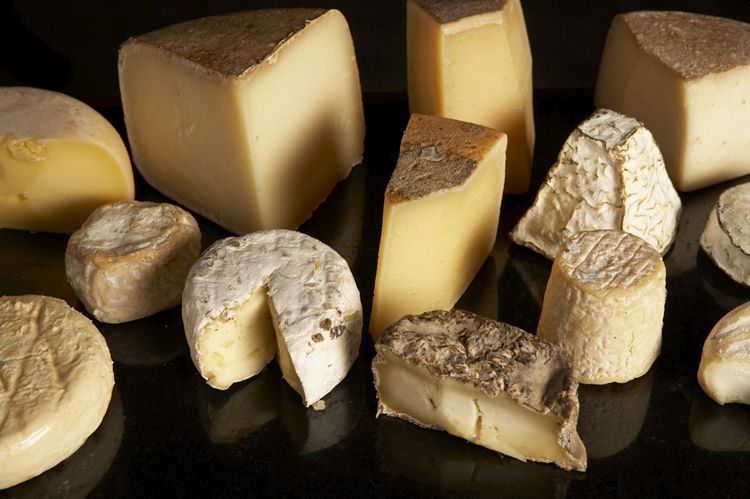 Experience a Groovy Pairing at Quince: Scotch and Artisanal Cheeses ...